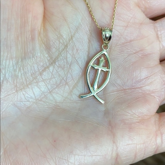 Element Shine | Jewelry | 4k Gold Cross Jesus Christ Ichthus Fish ...